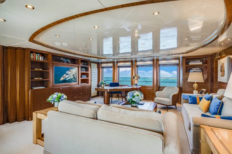 OCEANOS yacht for charter (Mondomarine, 49.23m, 2006)